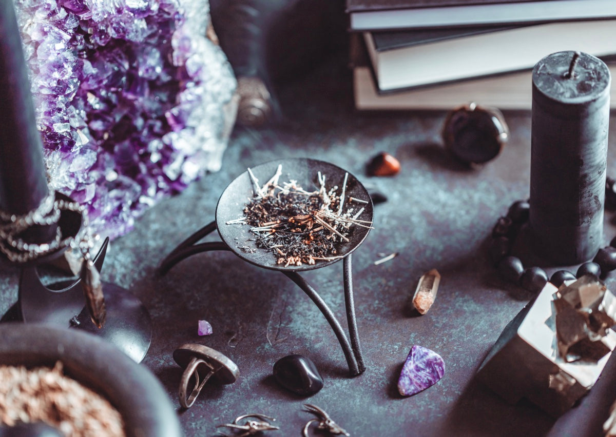 How to Perform an Uncrossing Spell – Art Of The Root