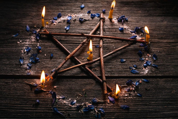 Casting a Circle for Wiccan Rituals, a Step by Step Guide – Art Of The Root